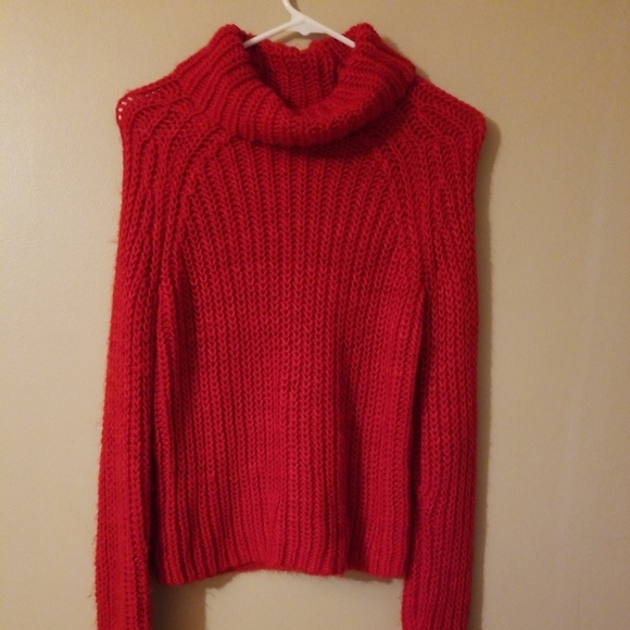Sweaters | Red Comfy Long Sleeve Sweater | Poshmark